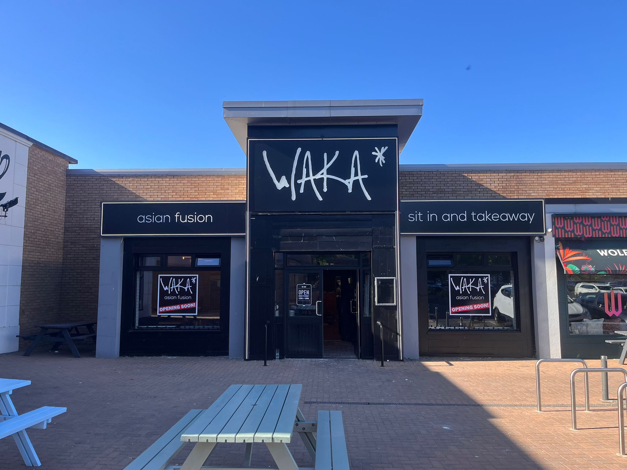 Waka Express Dundonald | Order Now